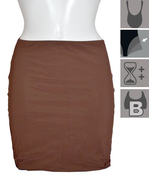 Triumph High Fashion Badeanzug und Rock - Cups B
